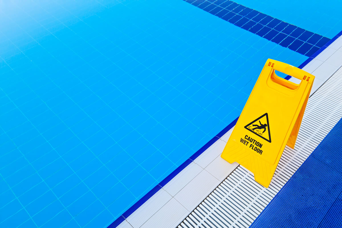 Creating a Safe Swimming Pool Environment